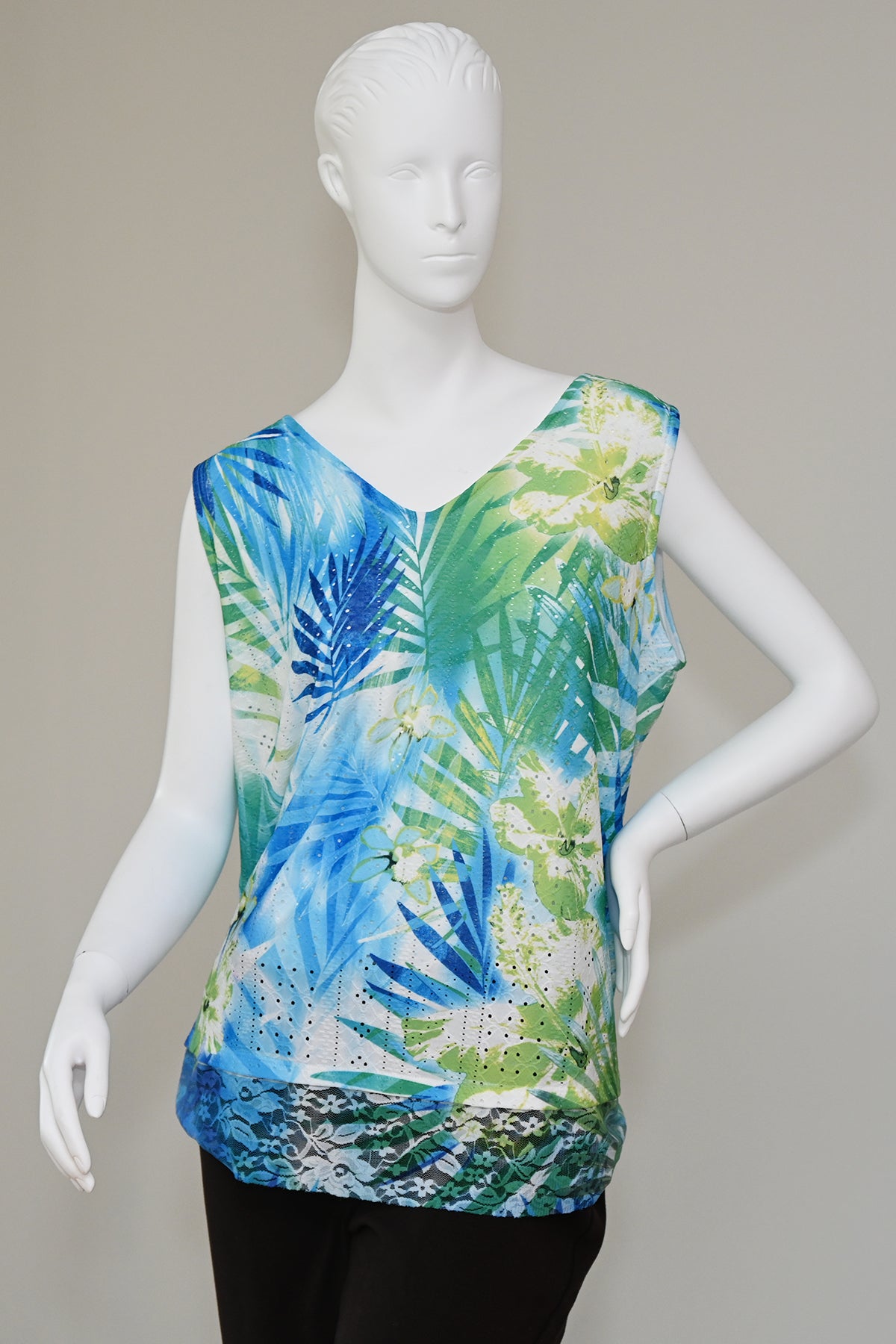 Splendor of Leaves Tank | The Artistic Flip Flop